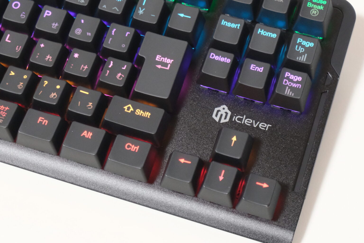 Amazonで買った激安ゲーミングキーボードがコスパ最強かもしれない・・・【iClever G01レビュー】 | 無糖のデスク