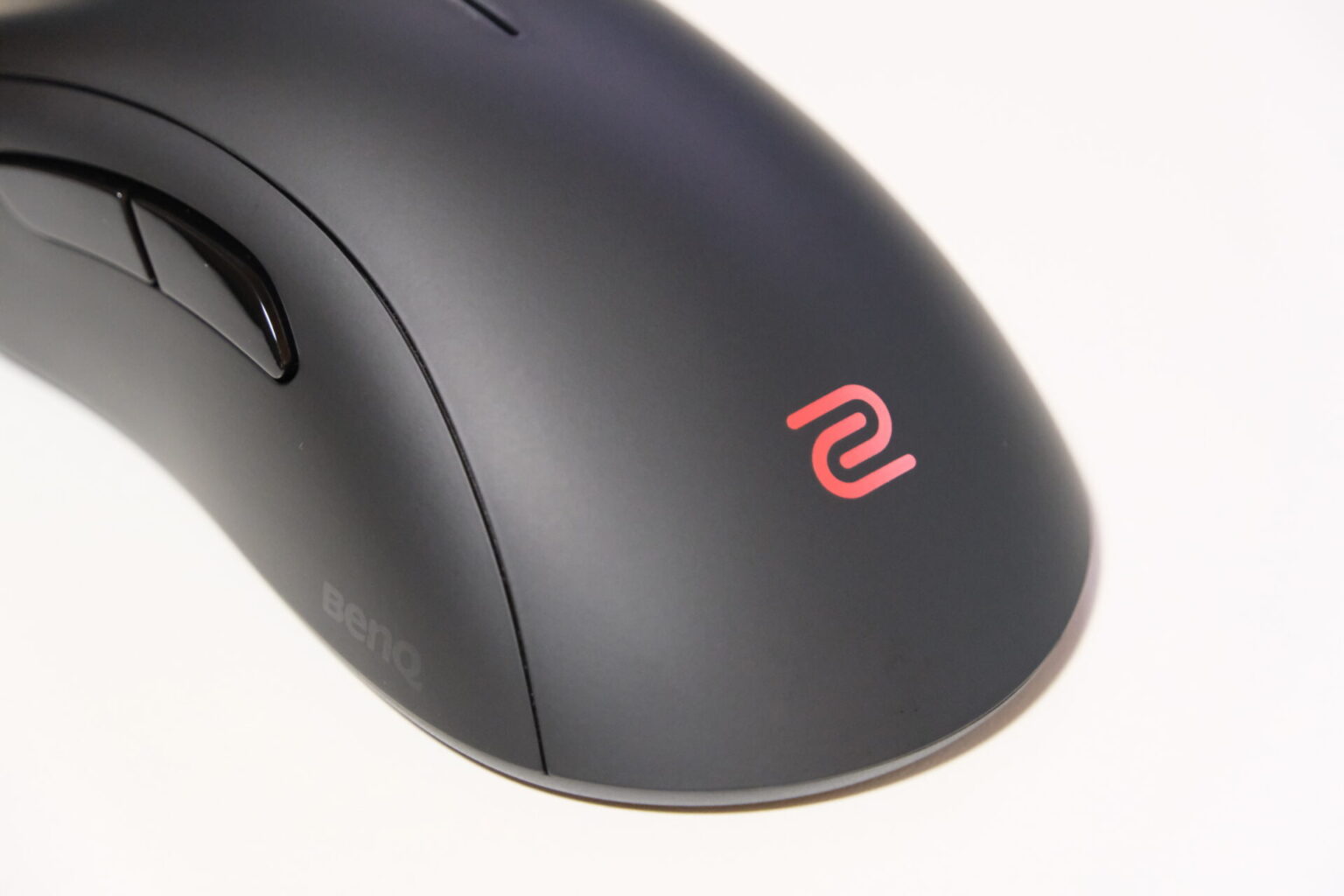 BenQ ZOWIE EC3-CW レビュー！コンパクトで使いやすいワイヤレスゲーミングマウス！【PR】 | 無糖のデスク