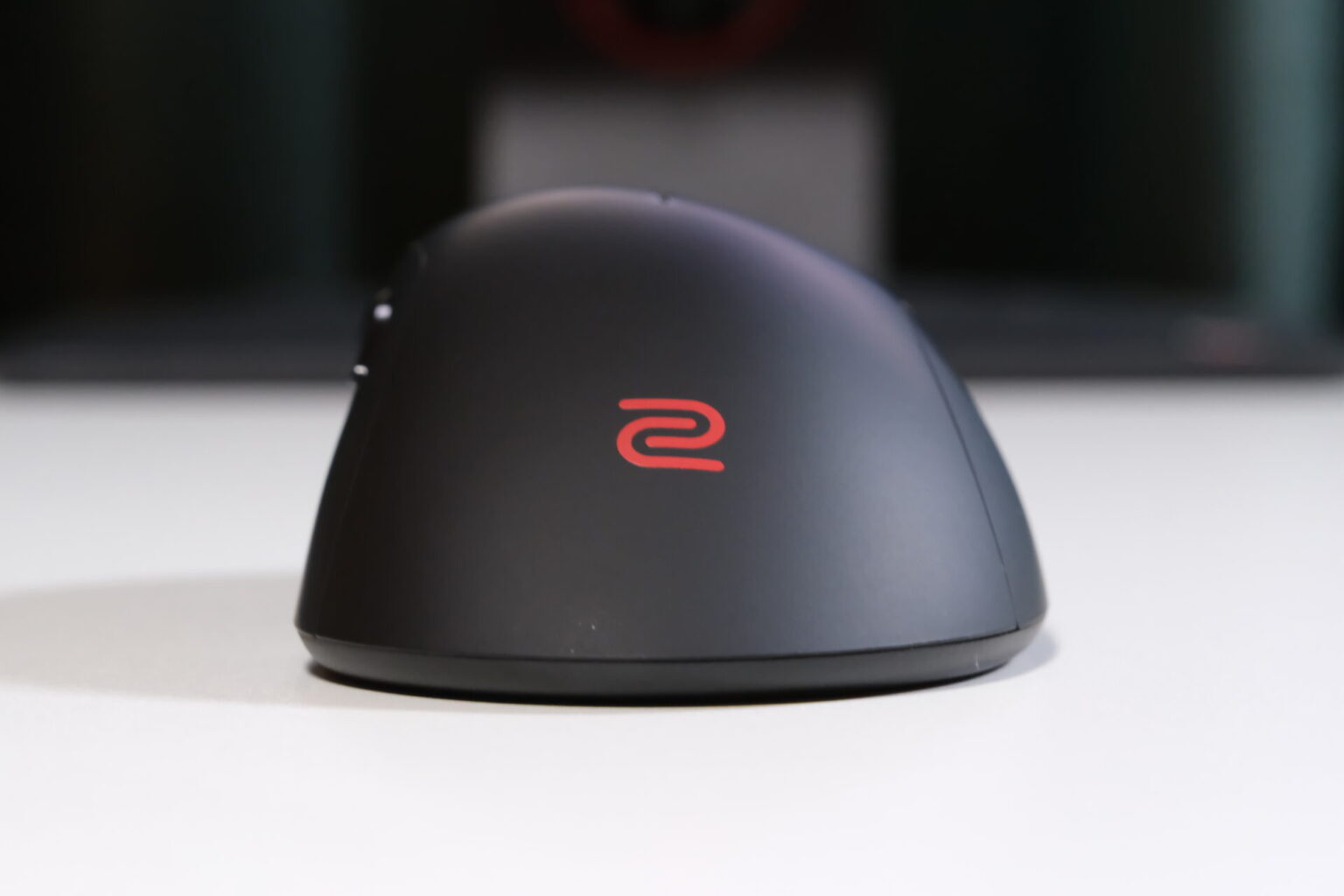 BenQ ZOWIE EC3-CW レビュー！コンパクトで使いやすいワイヤレスゲーミングマウス！【PR】 | 無糖のデスク