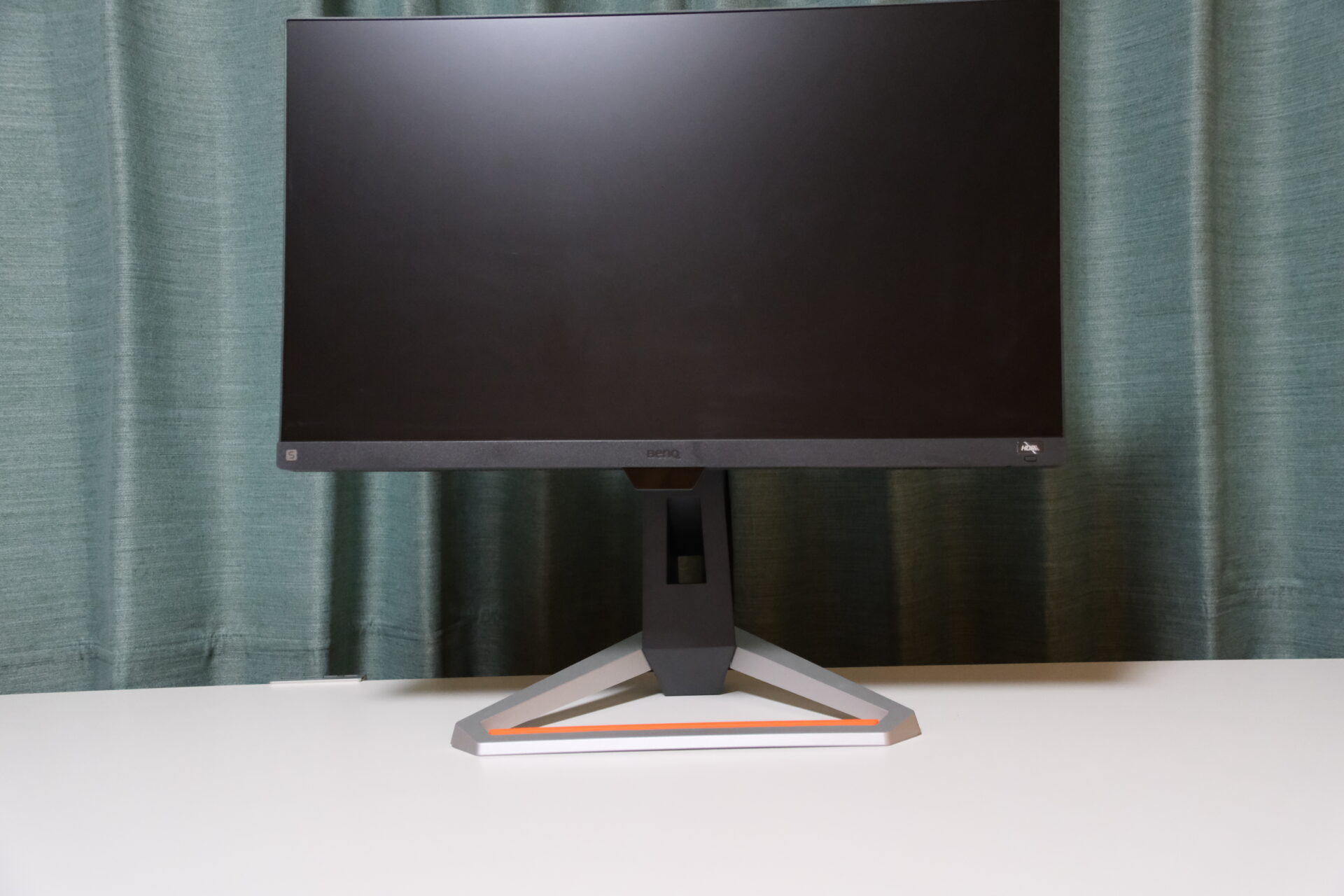 【組み立て＆解説】BenQ MOBIUZ EX2510S 徹底レビュー！ | 無糖のデスク